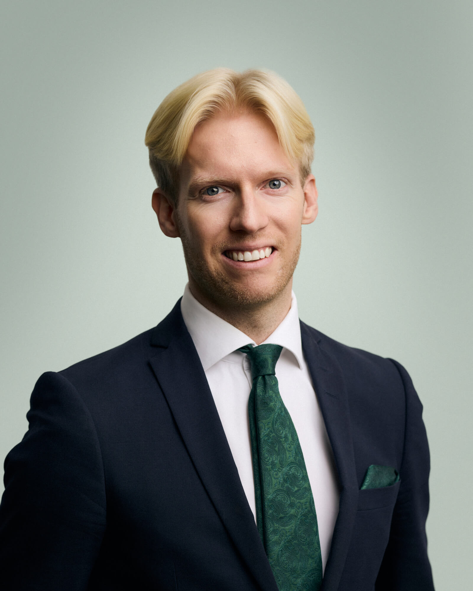 Anton Andersson | Born Law